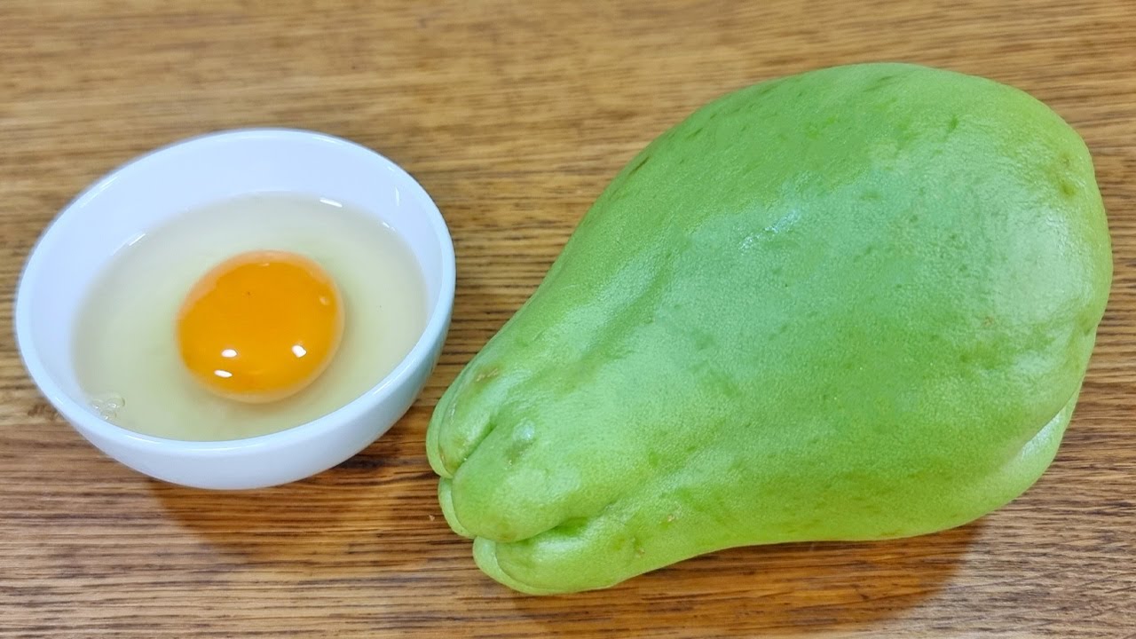 Receita de JANTAR INCRÍVEL! Misture OVO CRU e CHUCHU e vai AMAR! Poucas ... Receita de JANTAR INCRÍVEL! Misture OVO CRU e CHUCHU e vai AMAR! Poucas ...